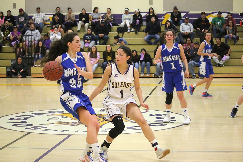 Lady Aztecs tame Mustangs - Soledad Bee | Soledad, CA