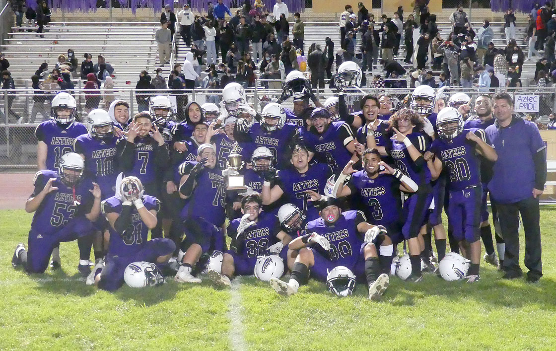 Football | Soledad reclaims rivalry trophy after defeating Gonzales, 28 ...
